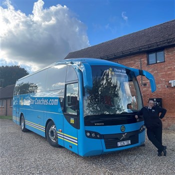 Coach Hire Luton, Bedford, Dunstable, Milton Keynes | Three Star Coaches